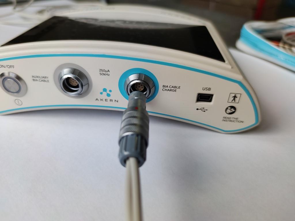 Αγωγιμόμετρο AKERN BIA 101 BIVA Pro (total body analysis) – Sciencemarket